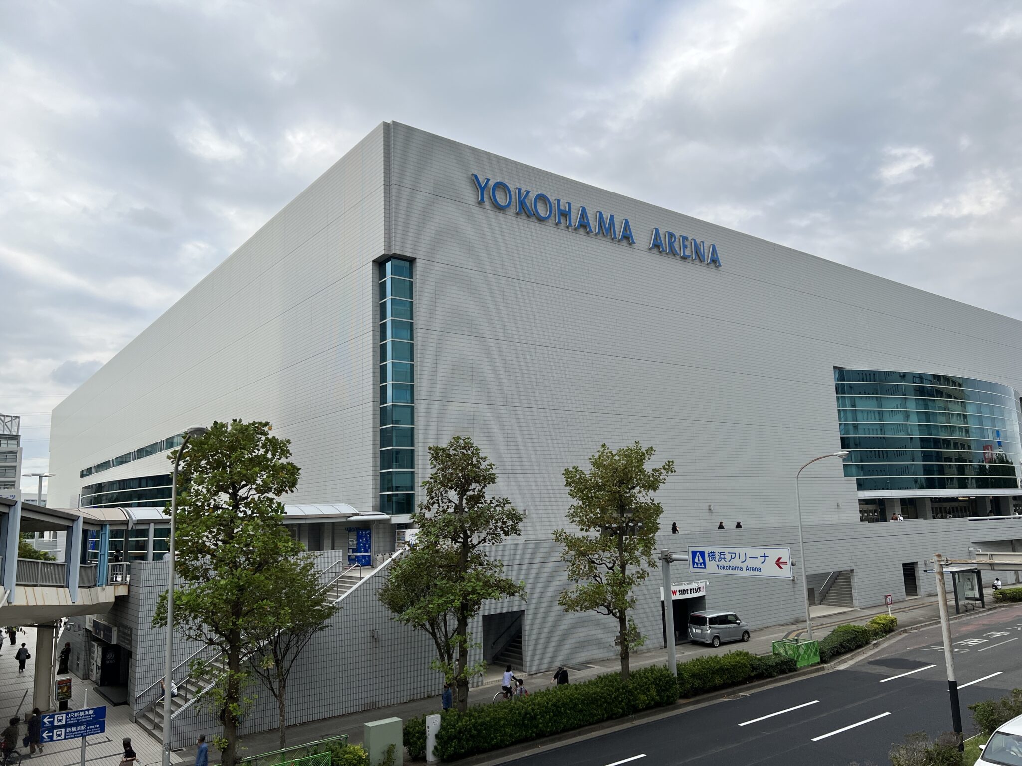 『Koshi Inaba LIVE 2023 〜en3.5〜』横アリ公演のB’z Club-Gym直前販売が開始 | Bz-Biz（ビズビズ）